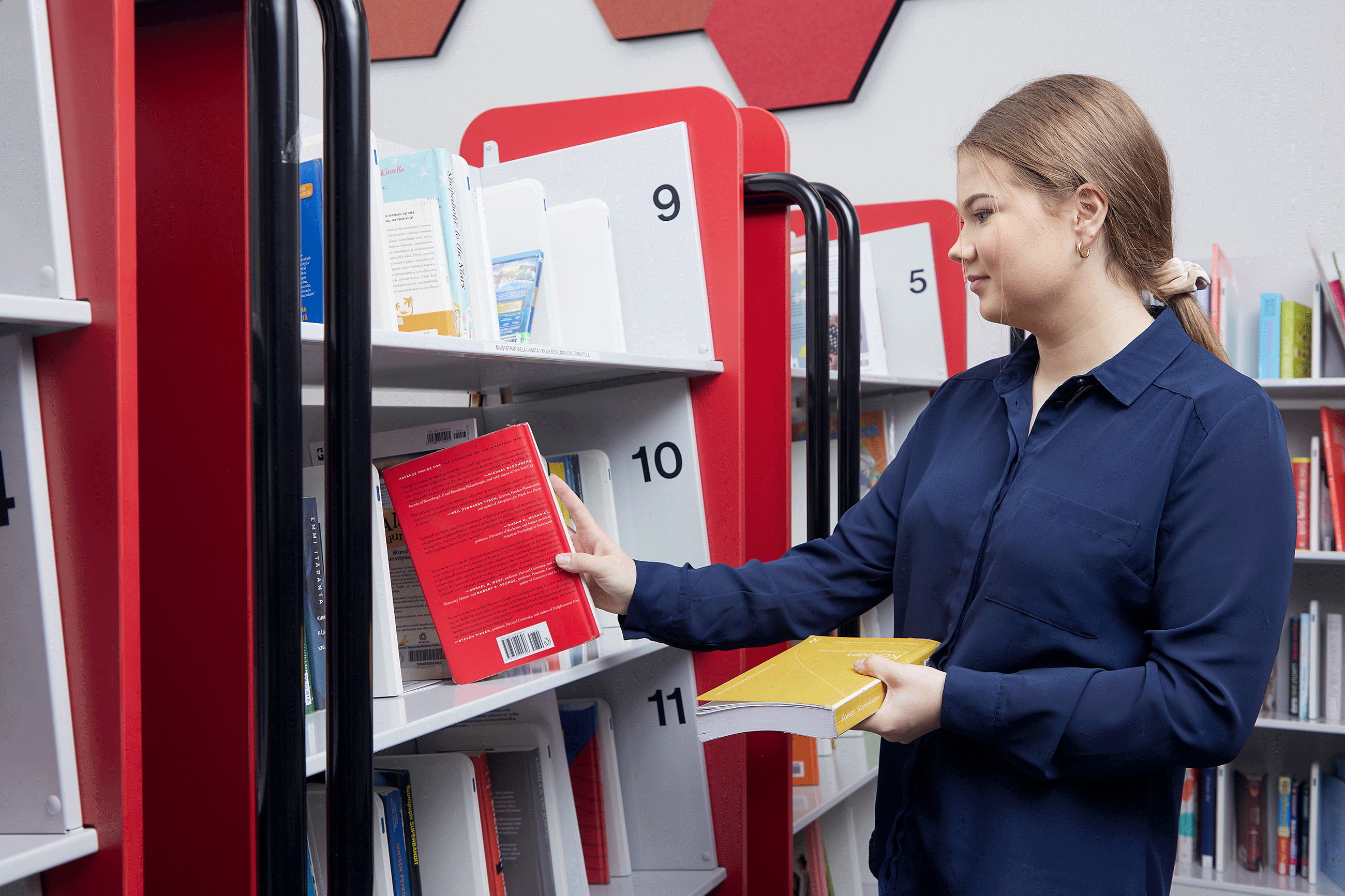 AMH Library | Automated Material Handling for Libraries