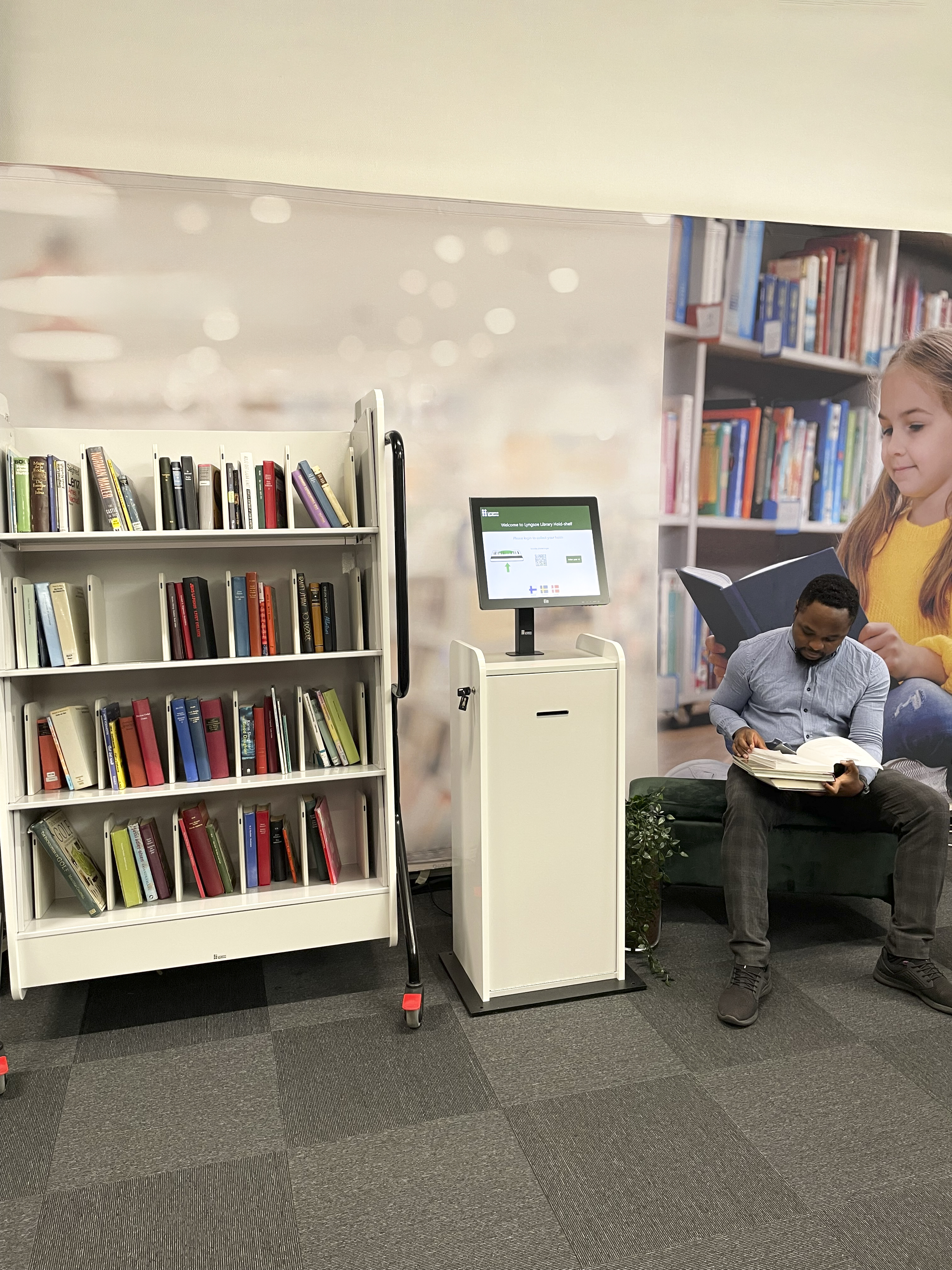 AMH Library | Automated Material Handling for Libraries