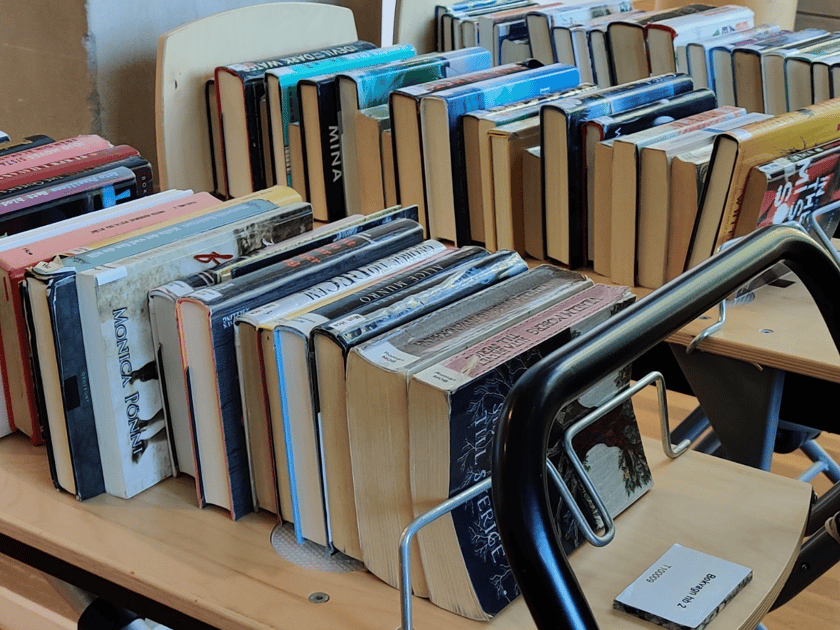 Ergonomic Book Transport and Reshelving for Libraries – Lyngsoe Systems