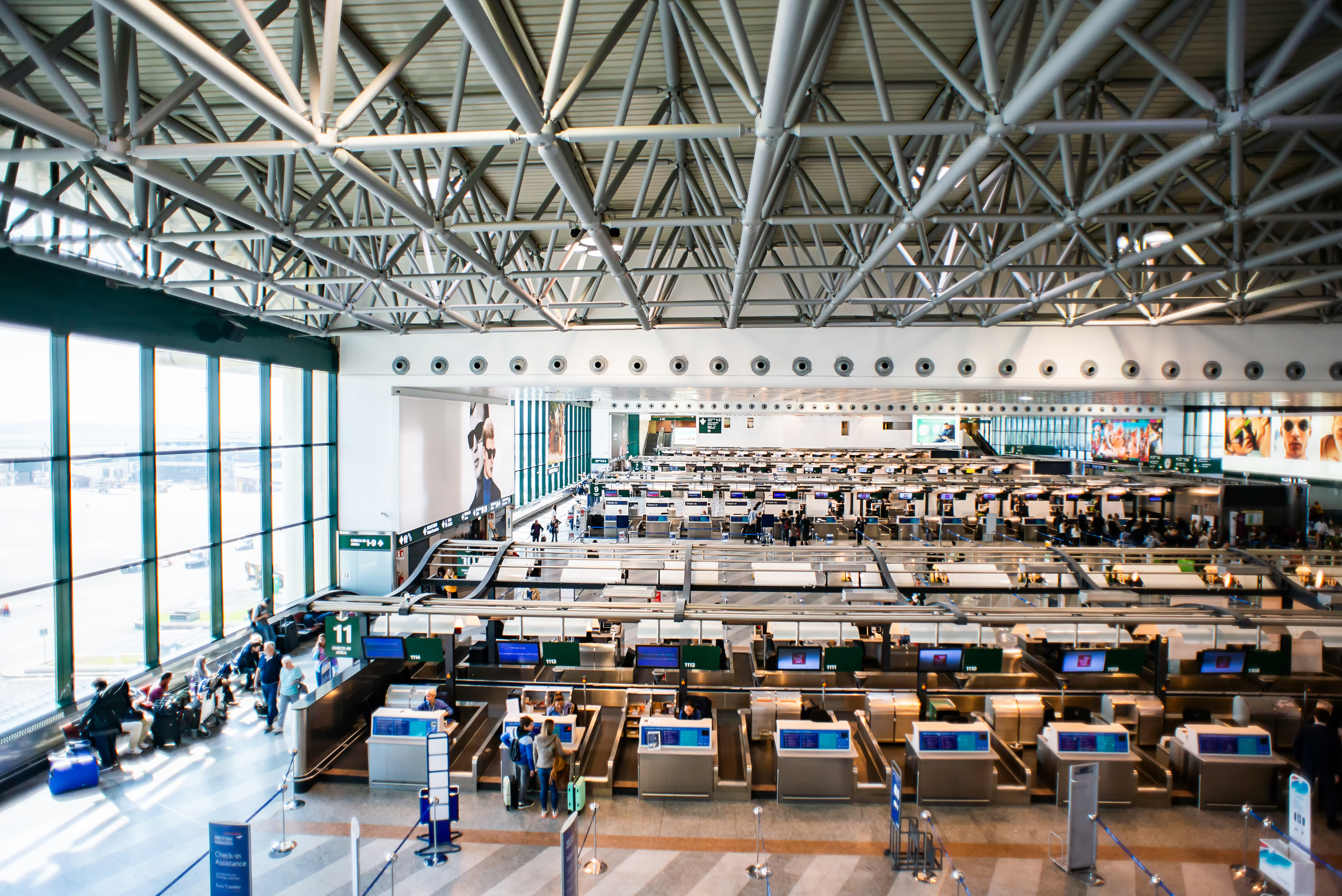 Enhancing Passenger Satisfaction and Baggage Handling Efficiency