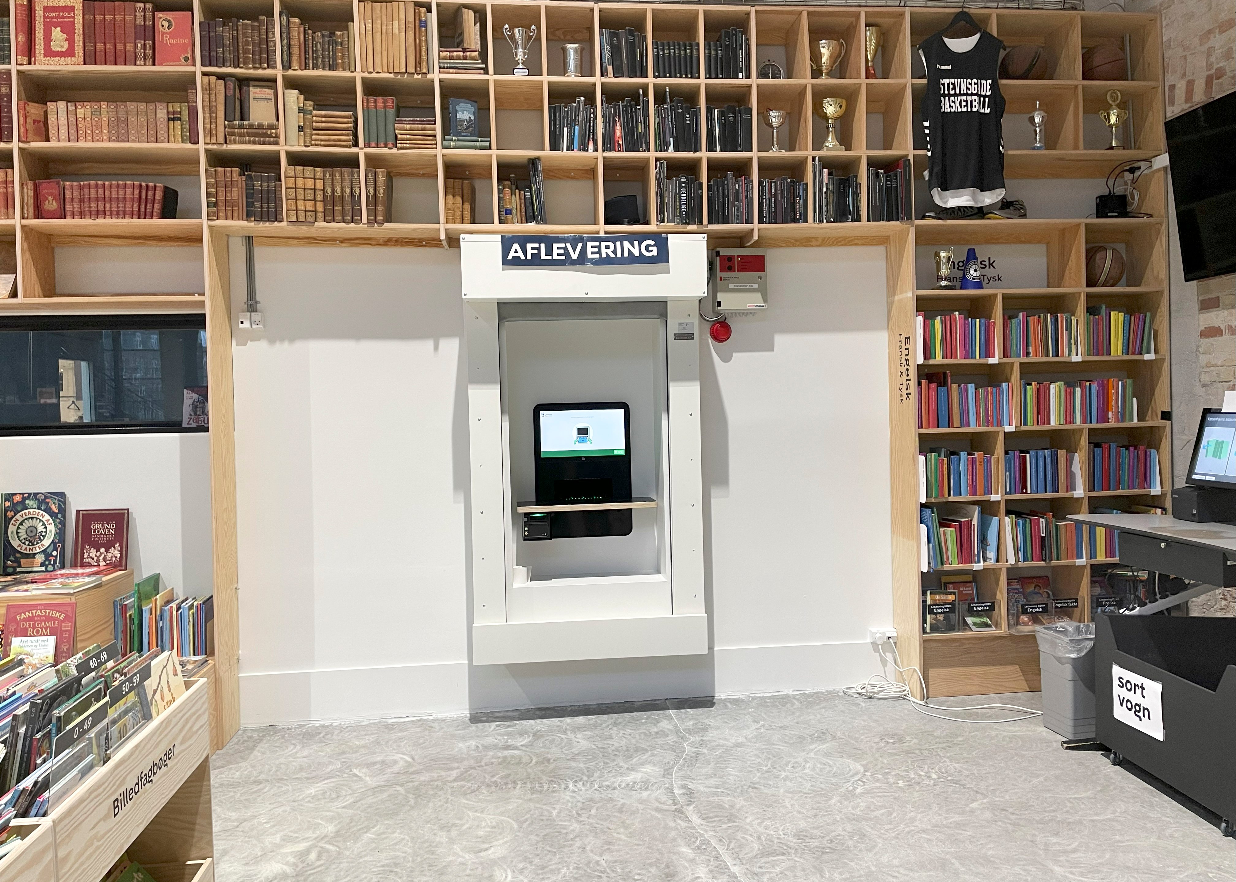 Managing Growing Return Numbers with Automated Book Sorting