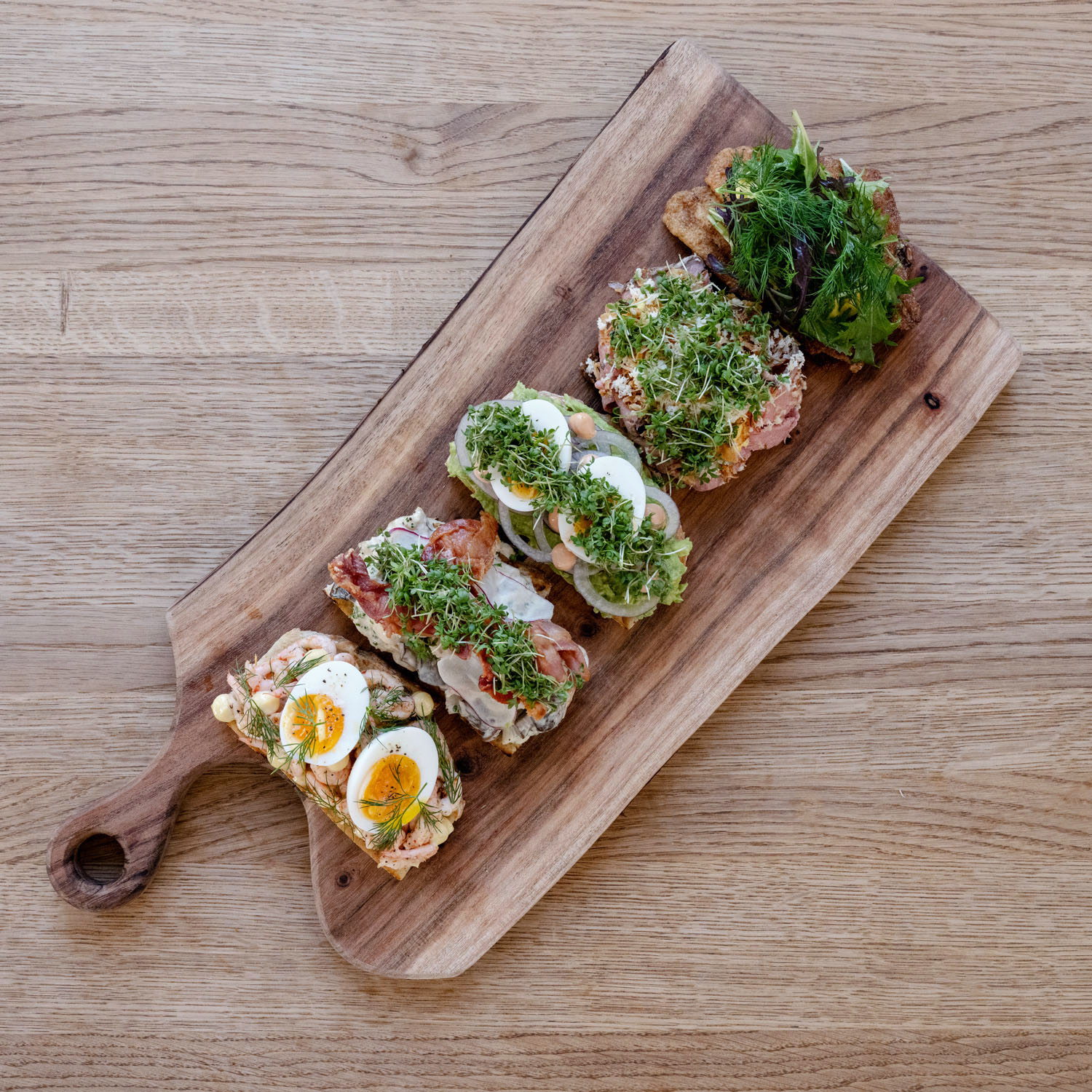 Food Club | Ta' selv bord-restaurant på Amager med fokus på mindre madspild